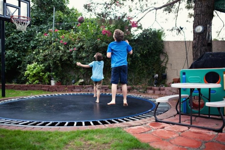 25 Fun Outdoor Activities For Tweens To Try This Summer Tween Parent 25 Fun Outdoor Activities For Tweens To Try This Summer Tween Parent